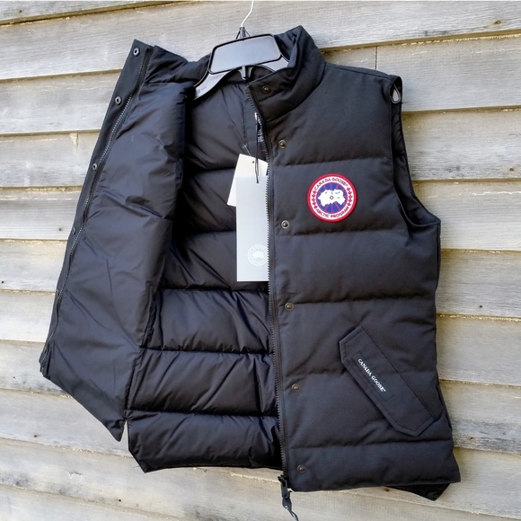 Canada Goose | Jackets & Coats | Canada Goose Freestyle Vest In Black ...